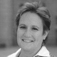 The Unpaved Road to Commercializing Battery Electric Freight Trucks ...