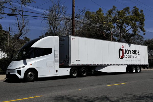 Windrose Unveils All-Electric Long-Haul Sleeper Truck - ACT News